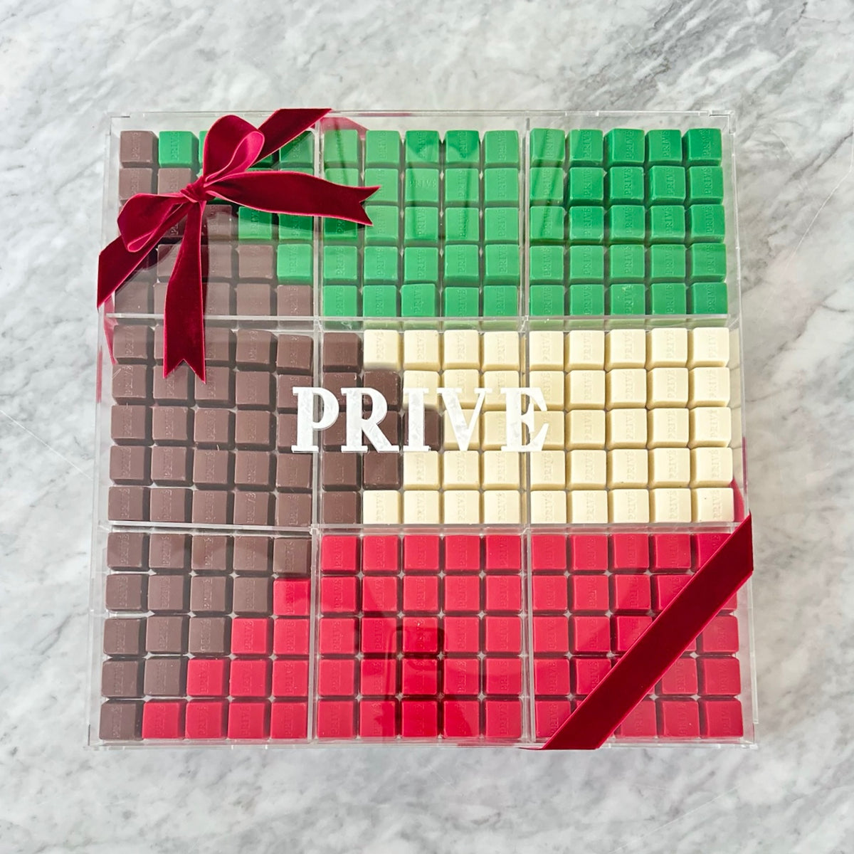 Kuwait Flag Chocolates in Gift Box & Cover - 225 Chocolates – Prive ...